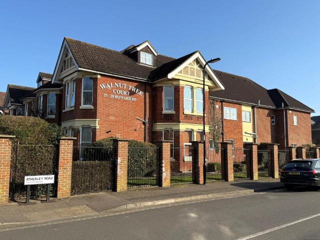 3 bedroom flat for rent in Howard Road, Southampton, Hampshire, SO15