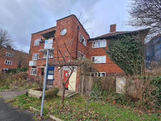 3 Bedroom Flat For Rent In Hulme