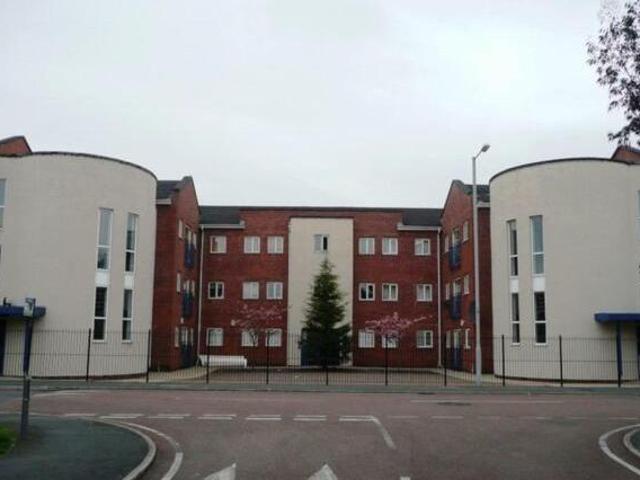 3 Bedroom Flat For Rent In Hulme