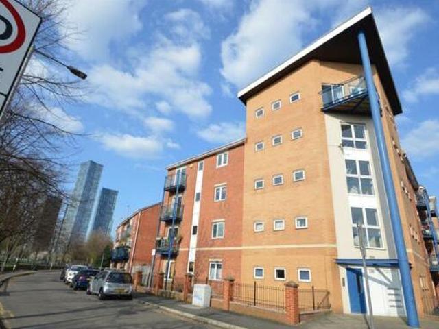 3 Bedroom Flat For Rent In Hulme