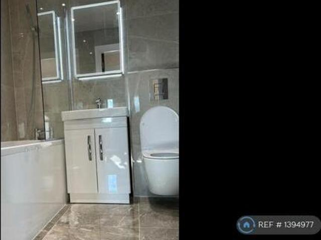 3 Bedroom Flat For Rent In Ilford