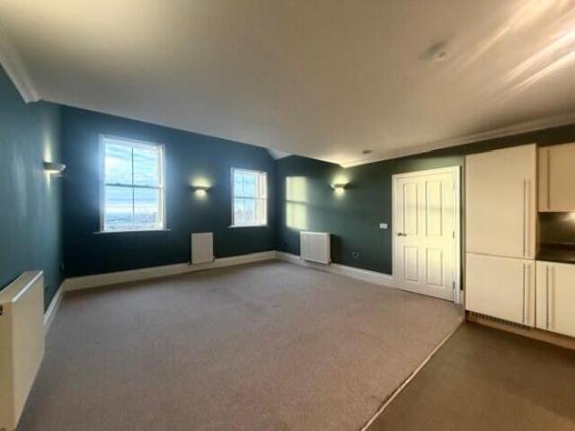 3 bedroom flat for rent in James Weld Close, Banister Park, Southampton, SO15