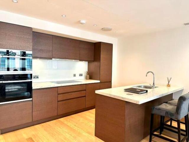 3 bedroom flat for rent in John Islip Street, London, SW1P