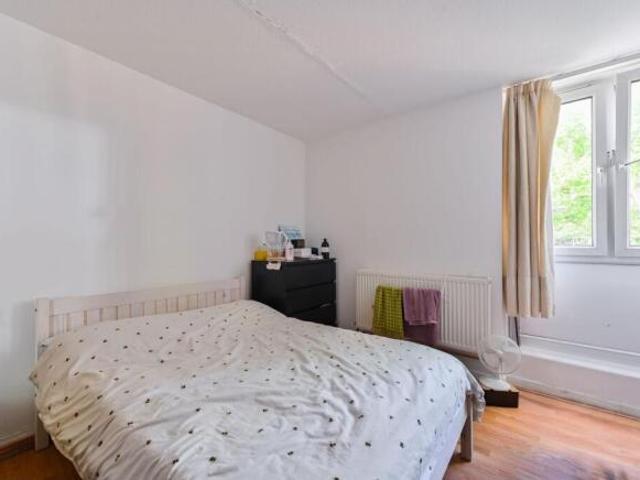 3 bedroom flat for rent in John Parker Square, Clapham Junction, Battersea, London, SW11
