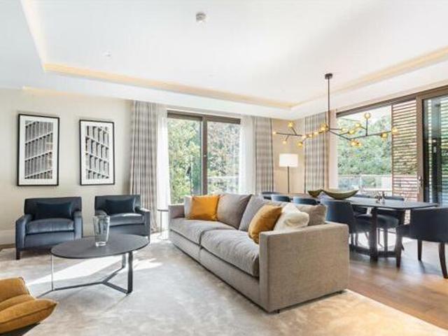 3 Bedroom Flat For Rent In Kensington, London