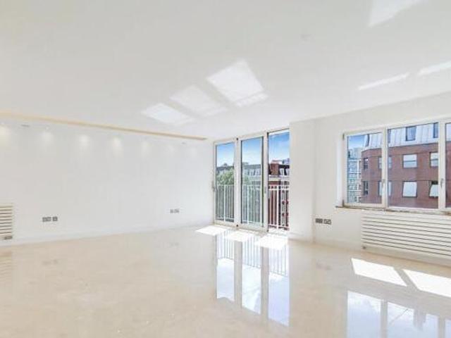 3 Bedroom Flat For Rent In Kensington