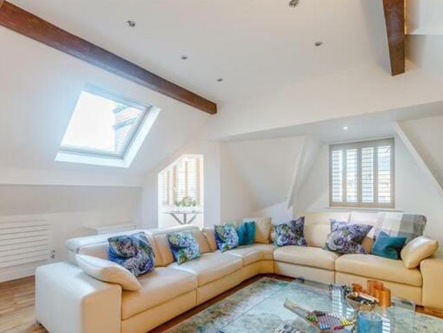 3 Bedroom Flat For Rent In King Street West, Manchester