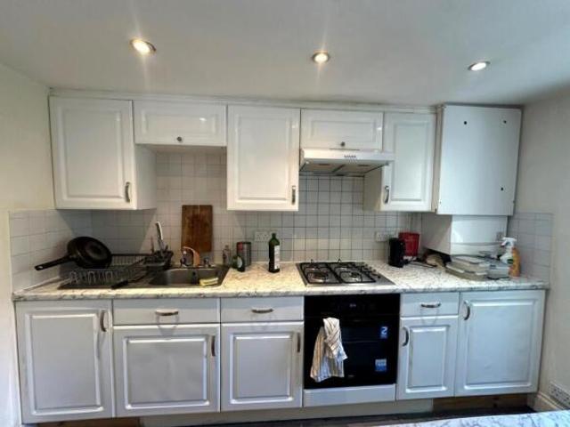 3 bedroom flat for rent in King's Cross Road, Kings Cross, London, WC1X