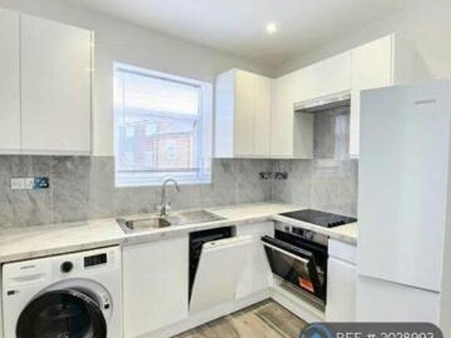 3 Bedroom Flat For Rent In Kingston Upon Thames