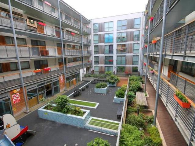 3 bedroom flat for rent in Kleine Wharf, Orsman Road, Hoxton, N1
