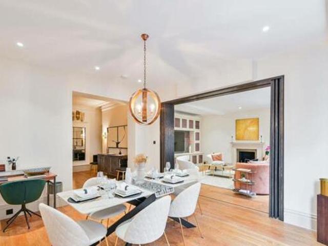 3 Bedroom Flat For Rent In Knightsbridge, London