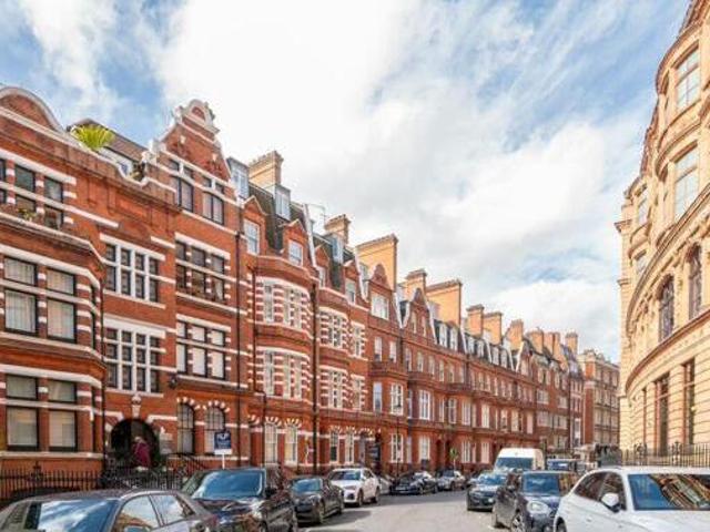 3 Bedroom Flat For Rent In Knightsbridge, London