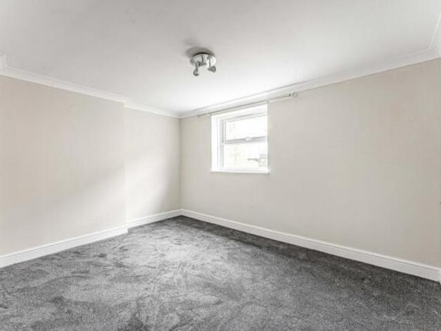 3 bedroom flat for rent in Lampard Grove, Stoke Newington, N16