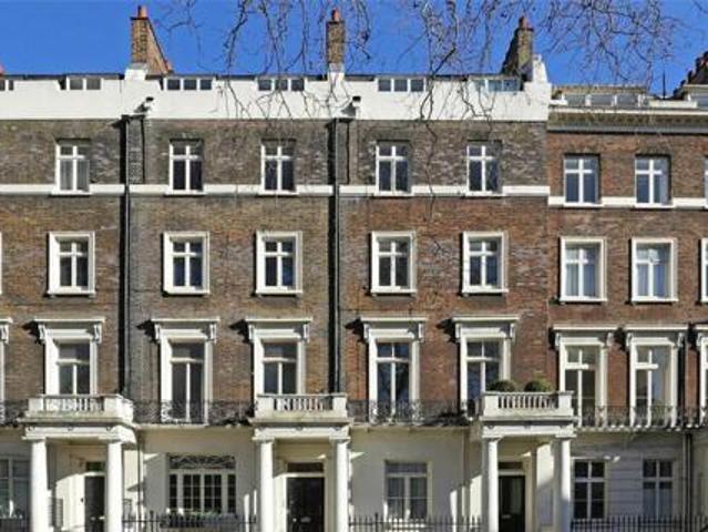 3 Bedroom Flat For Rent In Lancaster Gate