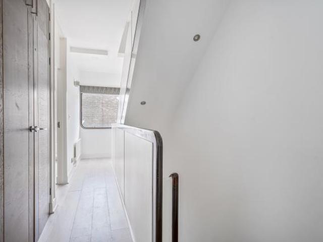 3 bedroom flat for rent in Linhope Street, London, NW1