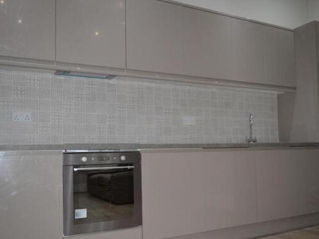 3 Bedroom Flat For Rent In Liverpool, Merseyside