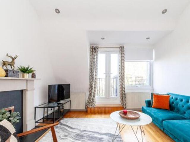 3 Bedroom Flat For Rent In London