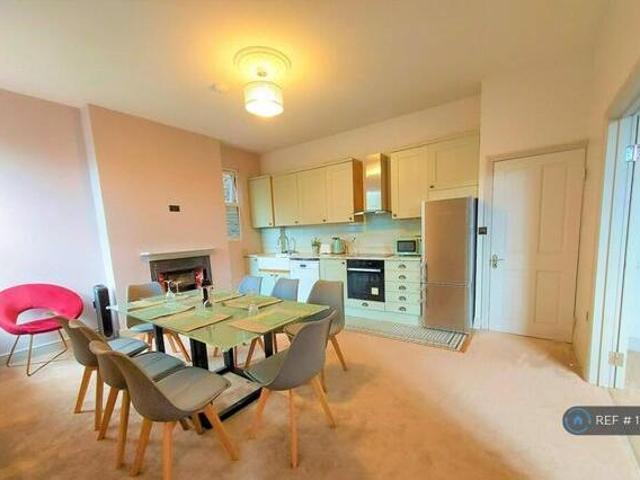 3 Bedroom Flat For Rent In London