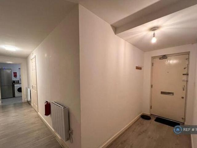 3 Bedroom Flat For Rent In London