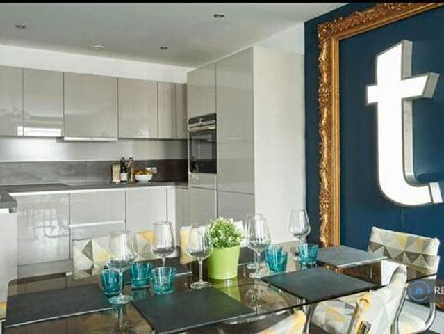 3 Bedroom Flat For Rent In London