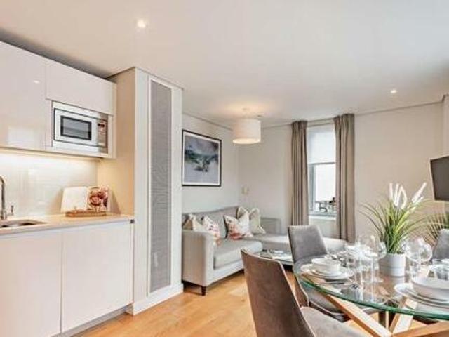 3 Bedroom Flat For Rent In London