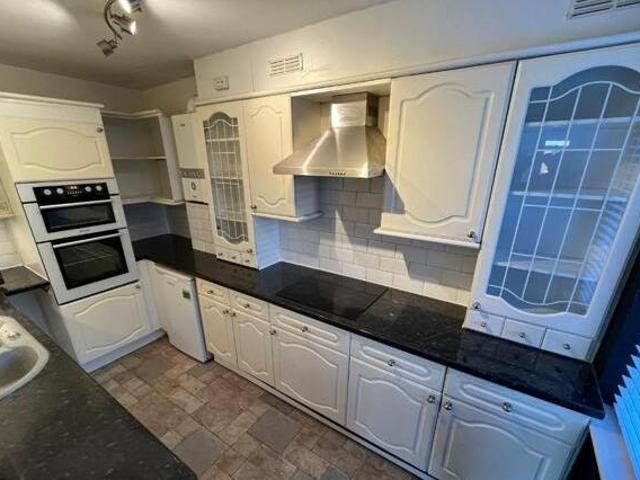 3 Bedroom Flat For Rent In London