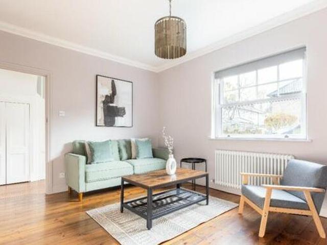 3 Bedroom Flat For Rent In London