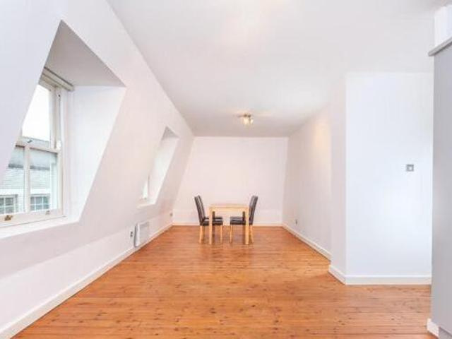 3 Bedroom Flat For Rent In London