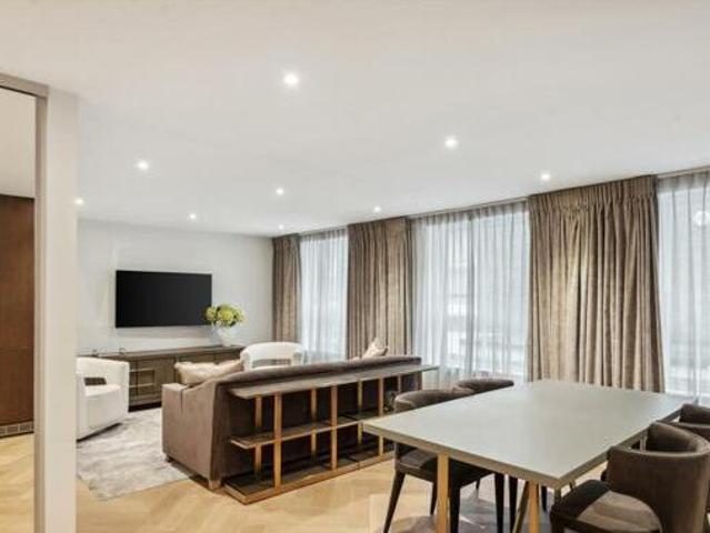 3 Bedroom Flat For Rent In London