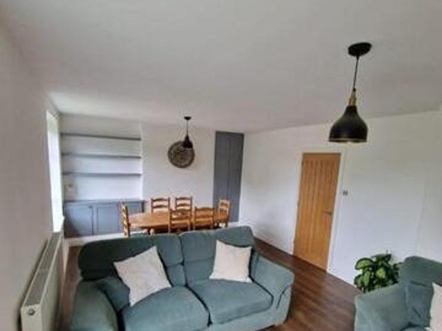 3 Bedroom Flat For Rent In London