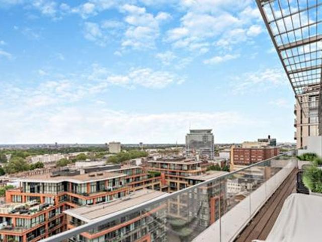 3 Bedroom Flat For Rent In London