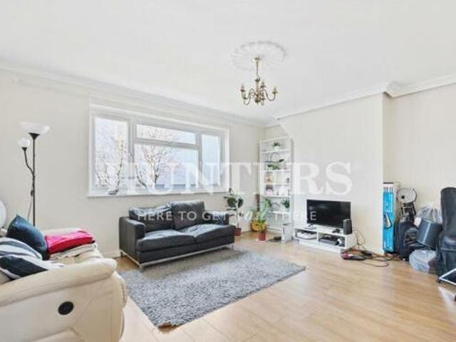 3 Bedroom Flat For Rent In London