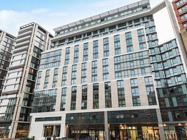 3 Bedroom Flat For Rent In London