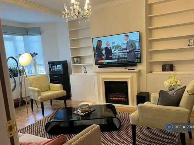 3 Bedroom Flat For Rent In London