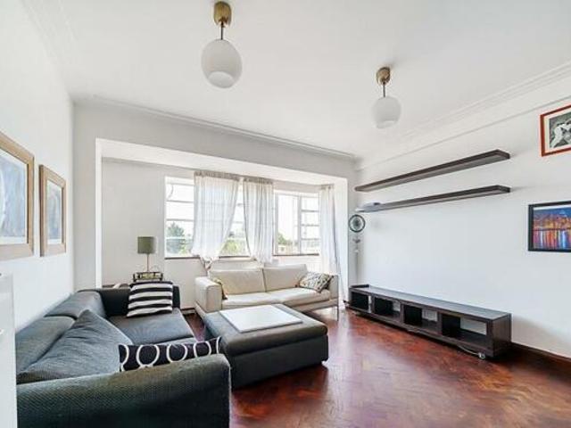 3 Bedroom Flat For Rent In London