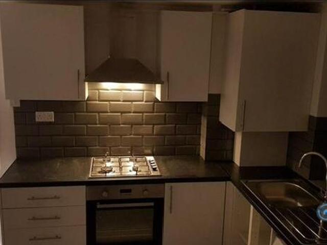3 Bedroom Flat For Rent In London