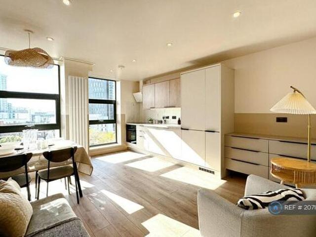 3 Bedroom Flat For Rent In London