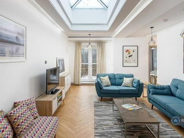 3 Bedroom Flat For Rent In London