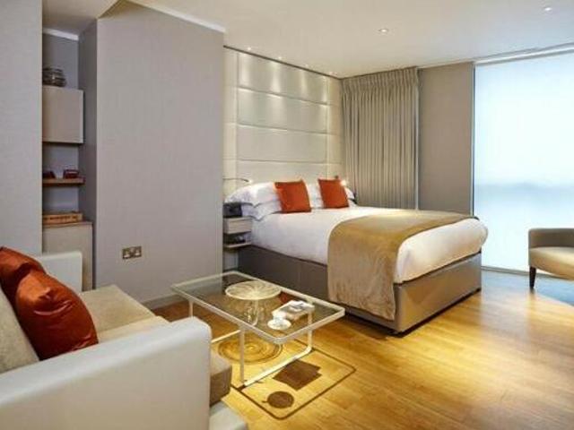 3 Bedroom Flat For Rent In London