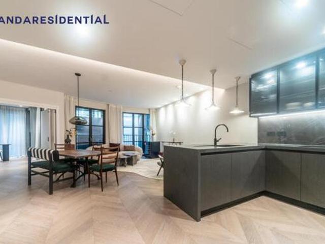 3 Bedroom Flat For Rent In London