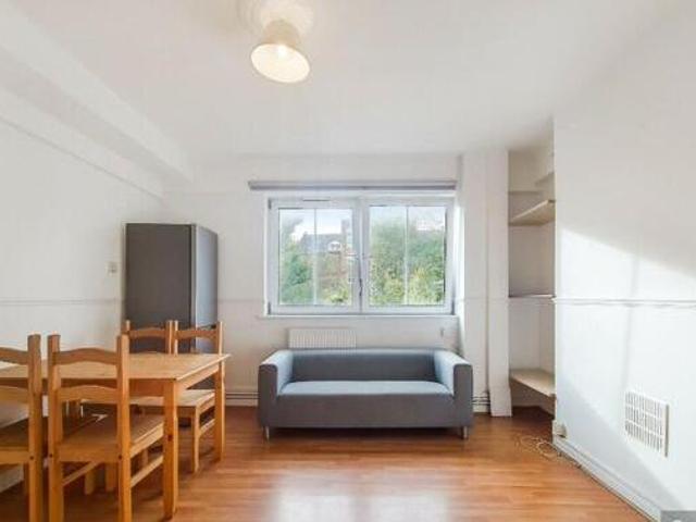 3 Bedroom Flat For Rent In London