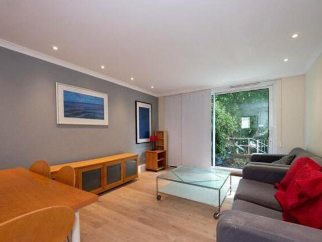 3 Bedroom Flat For Rent In London