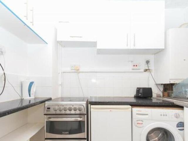 3 Bedroom Flat For Rent In London