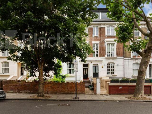 3 bedroom flat for rent in Loraine Road, holloway N7