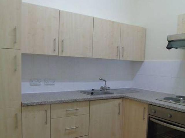 3 bedroom flat for rent in Lower Bristol Road First Floor P1384 BA2
