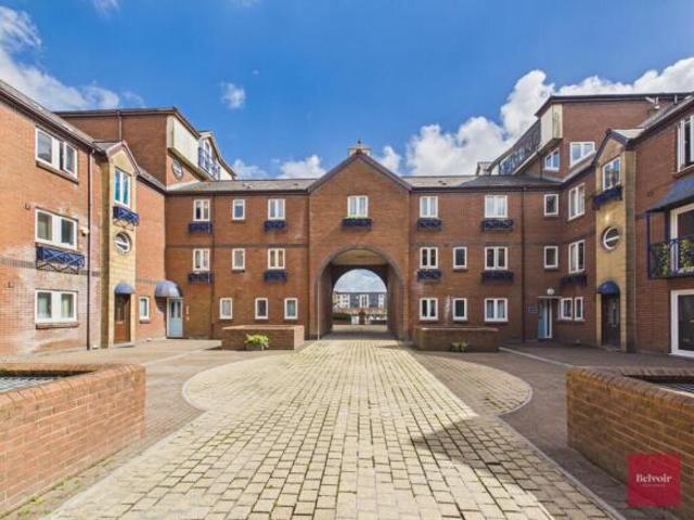 3 bedroom flat for rent in Mannheim Quay, Swansea, SA1