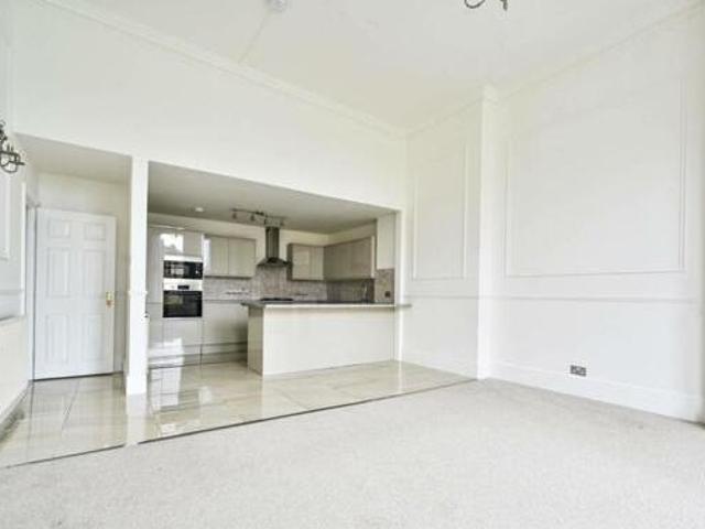 3 Bedroom Flat For Rent In Maida Vale, London