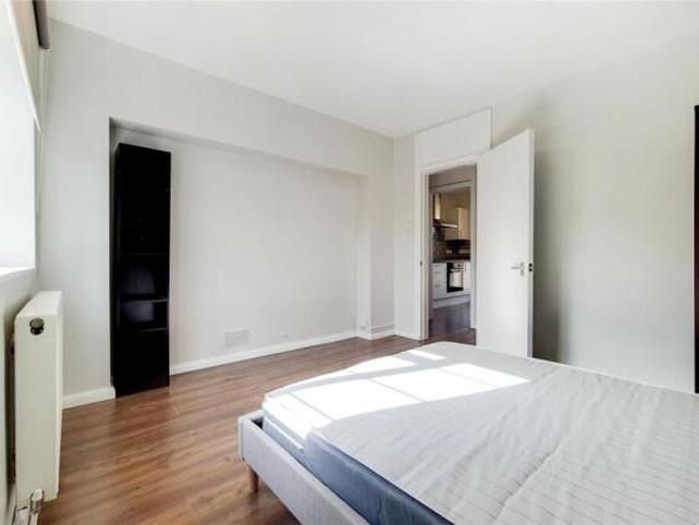 3 bedroom flat for rent in Maida Vale, London, W9