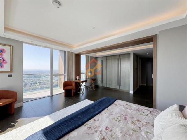 3 bedroom flat for rent in Maine Tower, 9 Harbour Way, London E14
