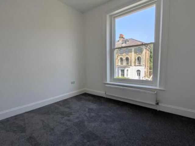 3 bedroom flat for rent in Maison Dieu Road, Dover, Kent, CT16
